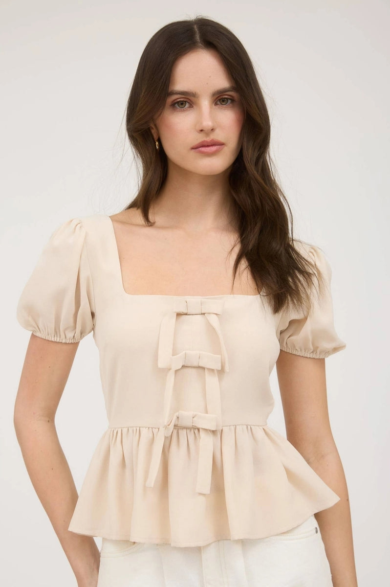 Geo Bow Detail Puff Sleeve Peplum Top – Red Door Boutique Tn